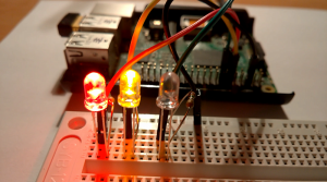 Advanced Raspberry Pi traffic lights simulator